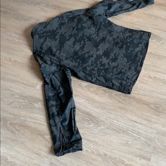 Zara | Jackets & Coats | Zara Lightweight Camo Jacket | Poshmark